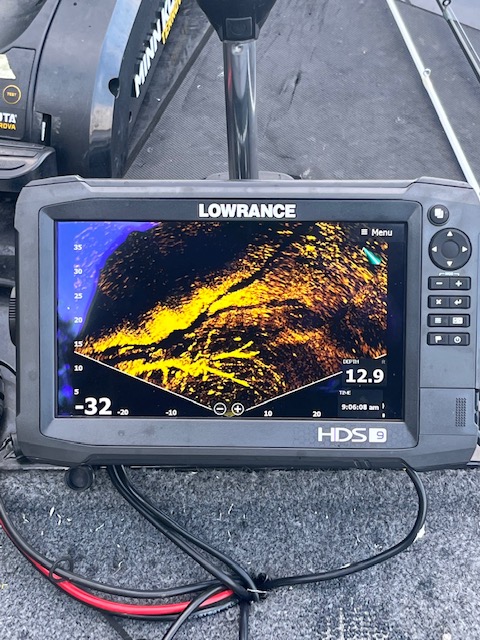 Forward scanning sonar for bass fishing - Marine Electronics - Bass ...